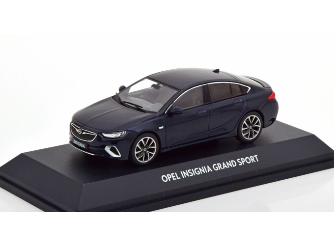(Уценка!) OPEL Insignia 2017, dark blue