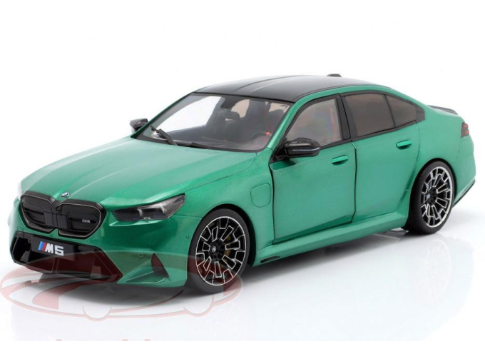 BMW M5 (G90) M (2025), Isle of Man green metallic