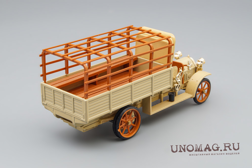 FIAT Autocarro 18 BL Militare Centinato (1914), military sand