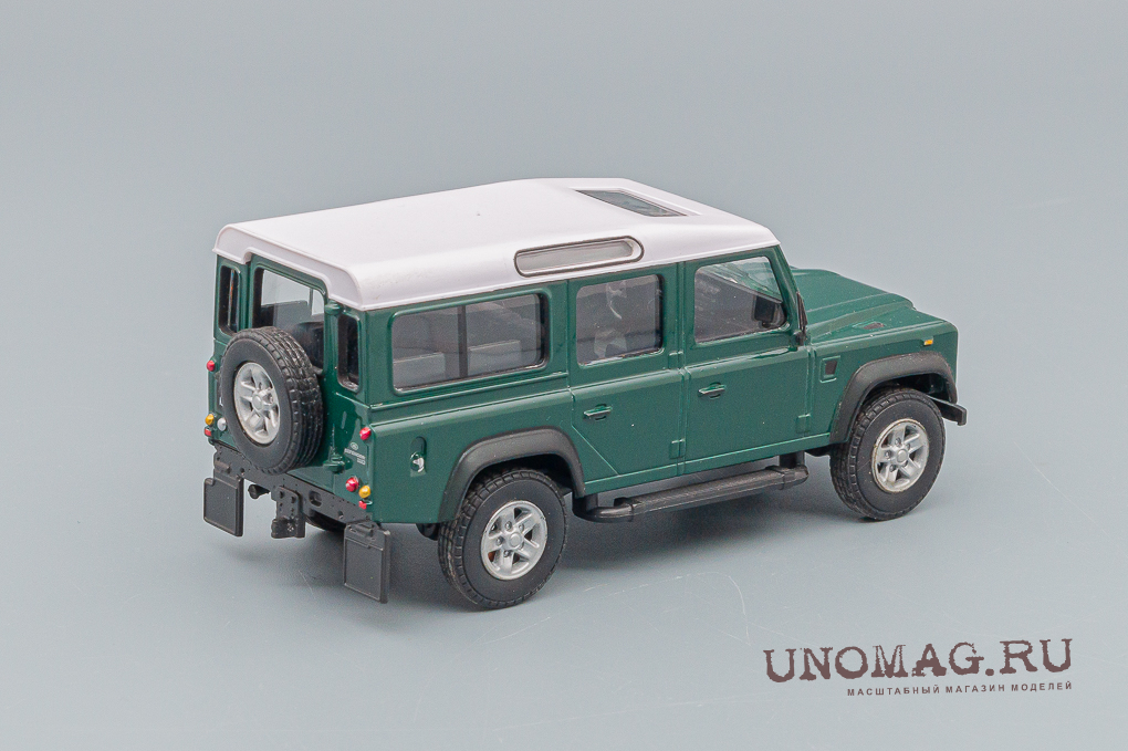 LAND ROVER Defender Generation 1, dark green