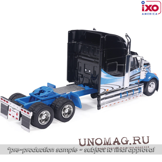 INTERNATIONAL Lonestar (2010), black/blue