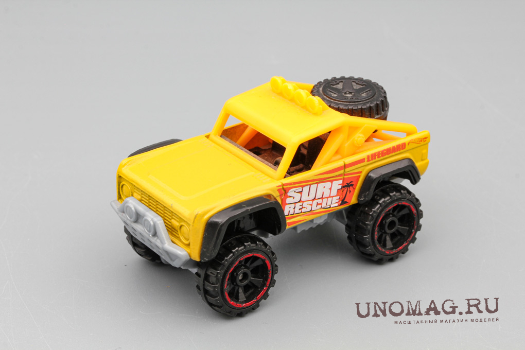 FORD Bronco Custom, yellow