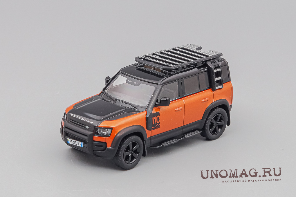LAND ROVER Defender 110 (2020), orange metallic / black