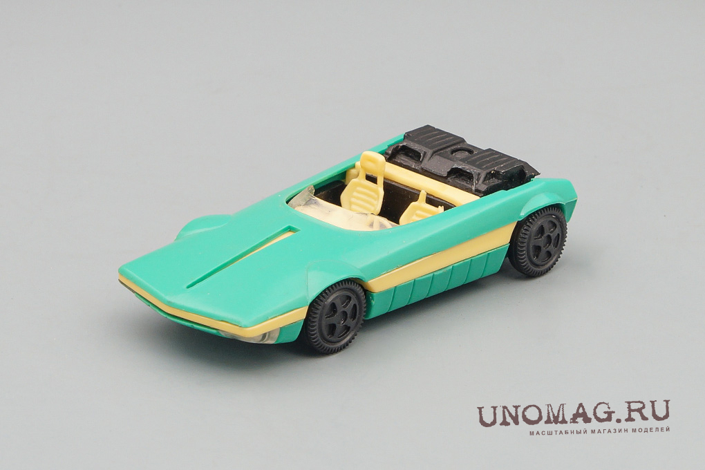 BERTONE Runabout A-44, green