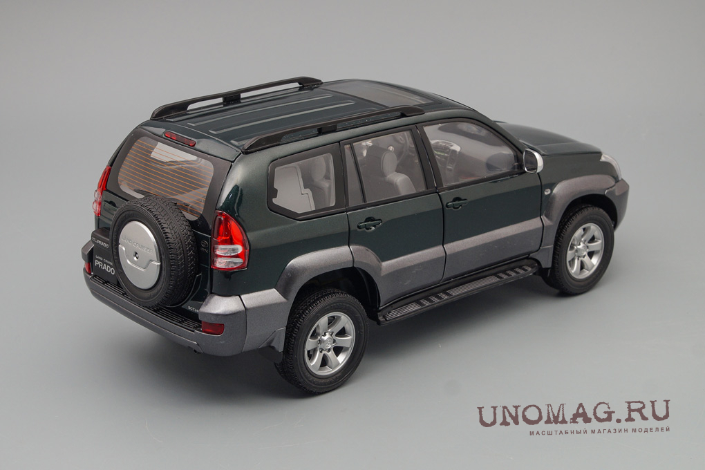 TOYOTA Land Cruiser Prado GX (2005), green