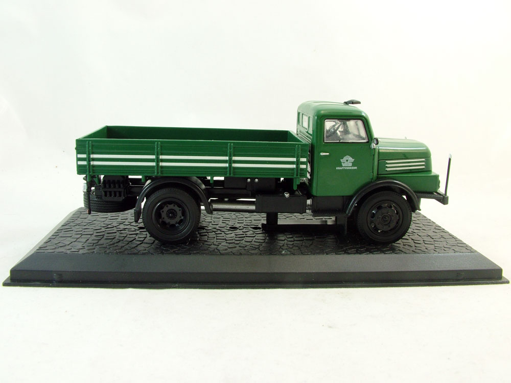 IFA HORCH H3A Pritschenwagen, серия грузовиков от Atlas Verlag, зеленый