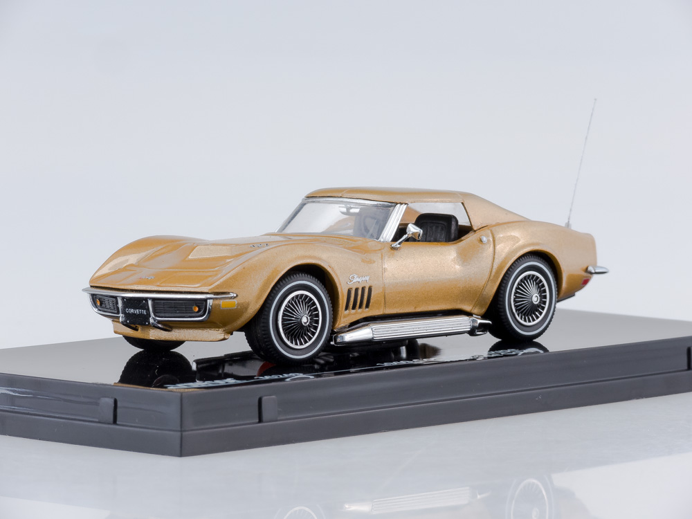 CORVETTE Coupe (1969), riverside gold