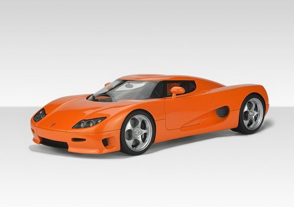 Koenigsegg CC8S, L.e. 100 pcs. (pearl orange)