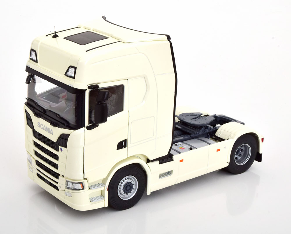 SCANIA S580, white