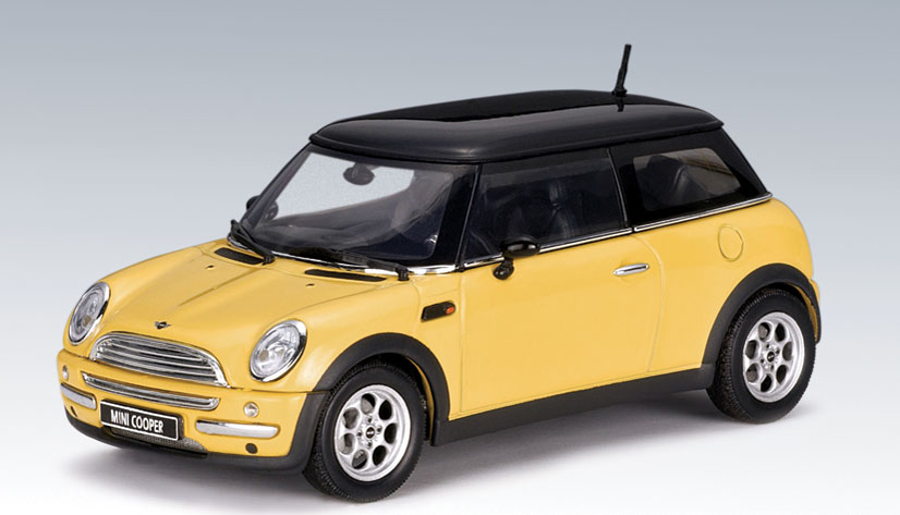 Mini Cooper (yellow)