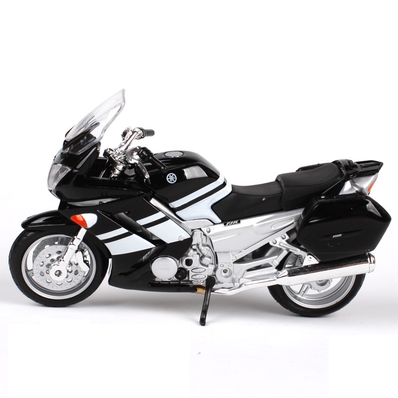 YAMAHA FJR 1300, black