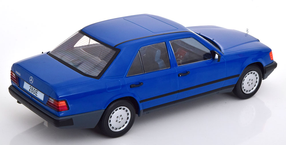 MERCEDES-BENZ 260E W124 Saloon, blue