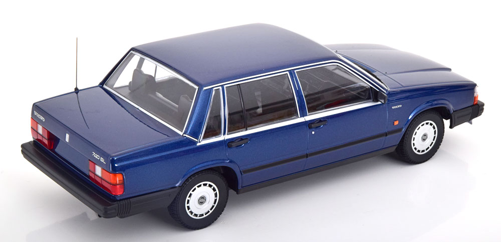 VOLVO 740 GL Saloon (1986), darkblue-metallic