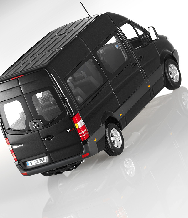 MERCEDES-BENZ Sprinter C906 NCV3 (2006), black carbon