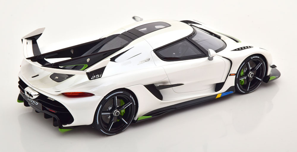 KOENIGSEGG Jesko (2021), white