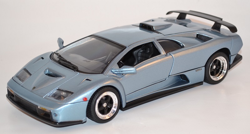 LAMBORGHINI Diablo GT, blue metallic