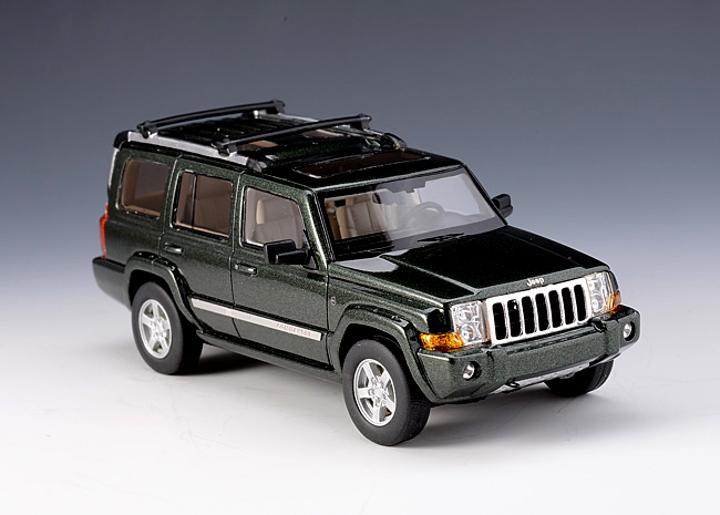 JEEP Commander (2011), green metallic