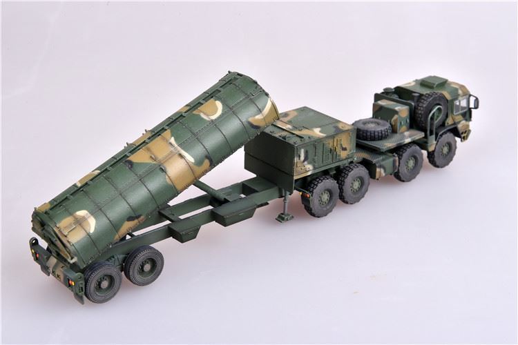 Nato M1014 MAN Tractor & BGM-109G Ground Launched Cruise Missile