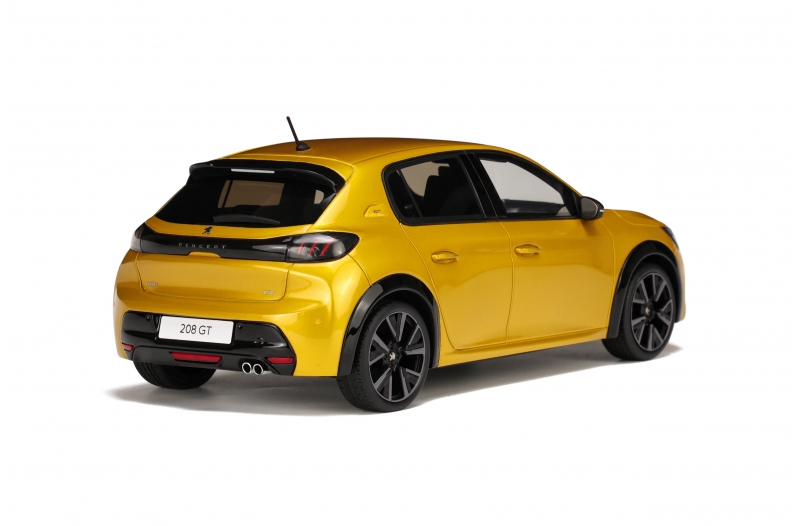 PEUGEOT 208 GT, yellow