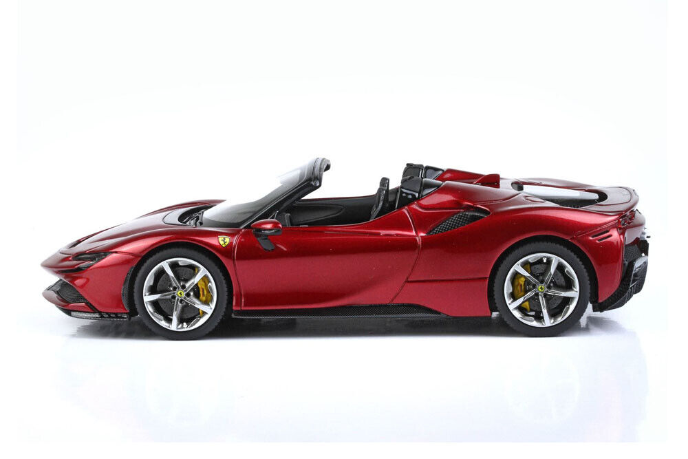 FERRARI SF90 Stradale Hybrid Spider 1000hp open roof (2020),red