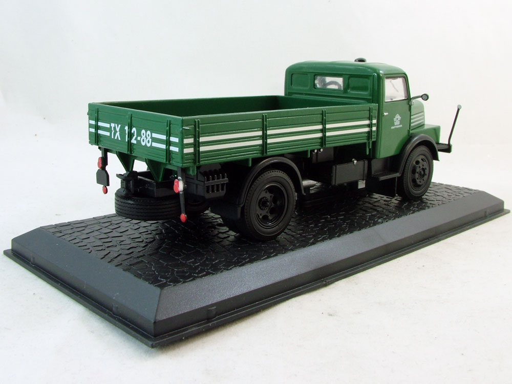 IFA HORCH H3A Pritschenwagen, серия грузовиков от Atlas Verlag, зеленый