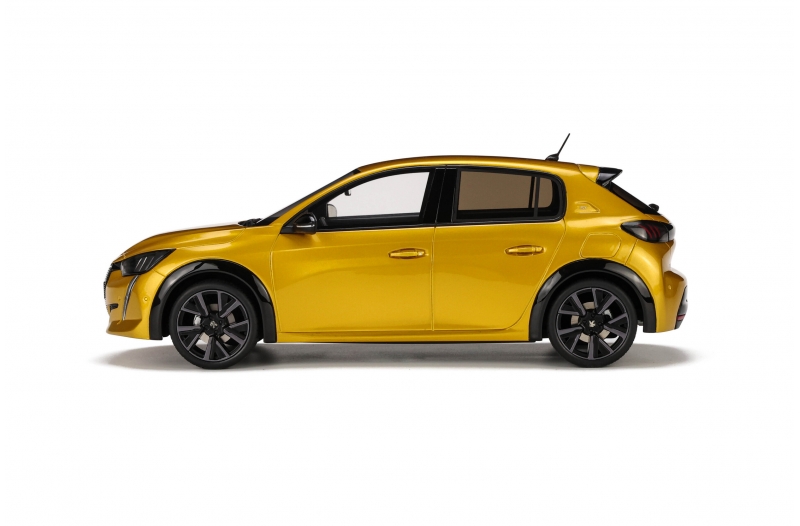 PEUGEOT 208 GT, yellow
