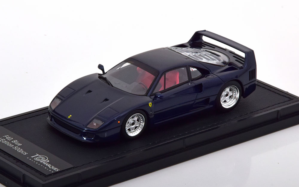 FERRARI F40, blue metallic